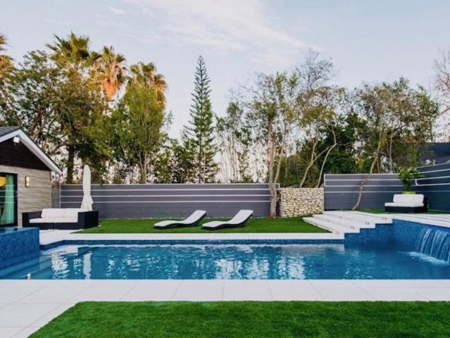 12318 W SUNSET Boulevard