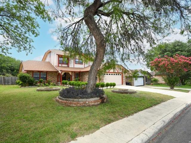 12318 Autumn Vista St, San Antonio, TX 78249