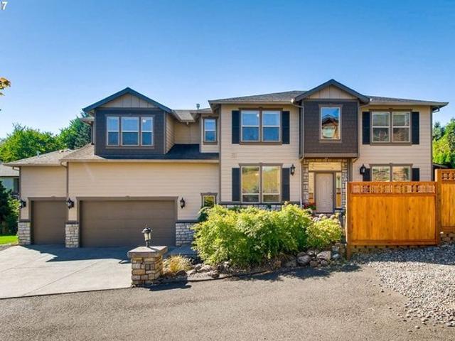 12318 NW 21st Ave, Vancouver, WA 98685