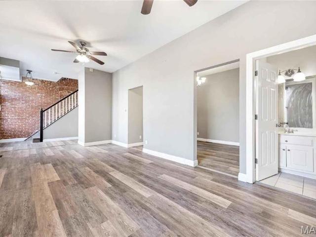 1231 Allen Market Ln, Unit 2, St. Louis, MO 63104 | MLS #25040 | Compass