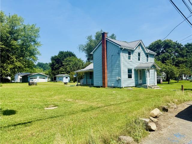 1231 and 1233 Pegtown Ave