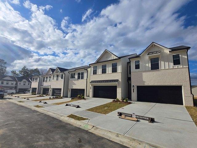 1231 Brooks Ryan Run, Lawrenceville, GA 30043