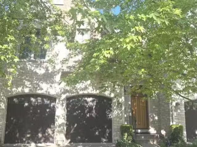 1231 Caroline Court, Vernon Hills, IL 60061