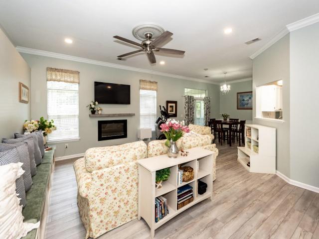 1231 Center Lake Drive