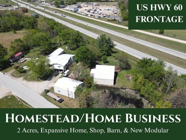 1231 E Clinton Rd, Seymour, MO 65746