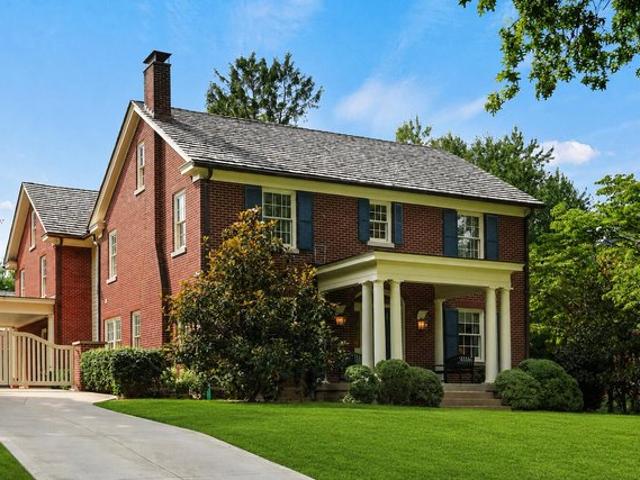 1231 Eldemere Rd, Lexington, KY 40502