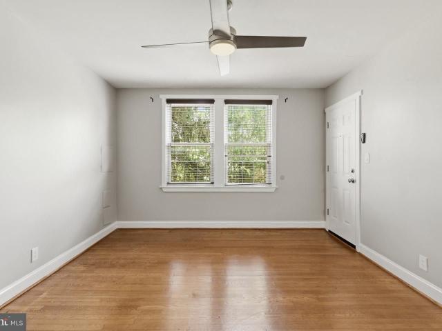 1231 Penn Street NE Unit 4, Washington, US, DC