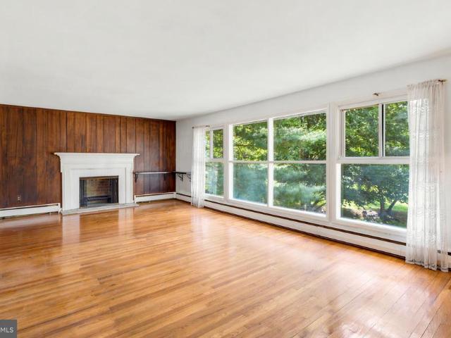 1231 Post House Road