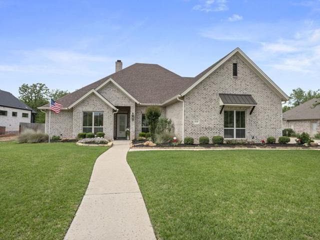 1231 Quarry Oaks Dr, College Station, TX 77845