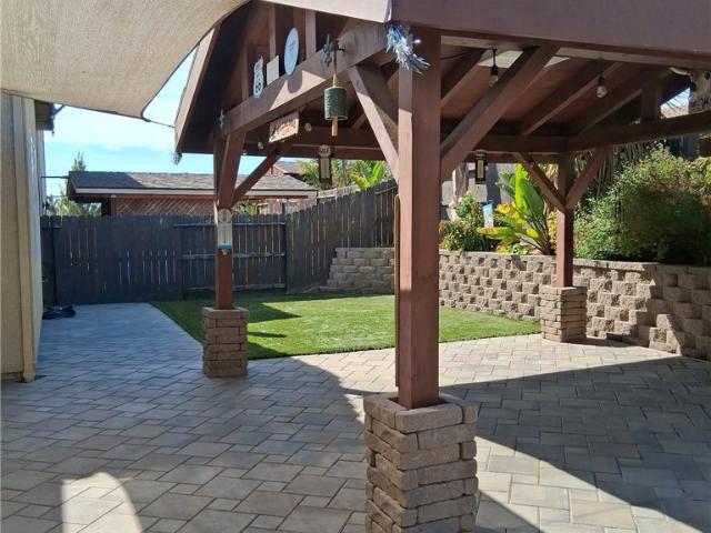 1231 San Antonio