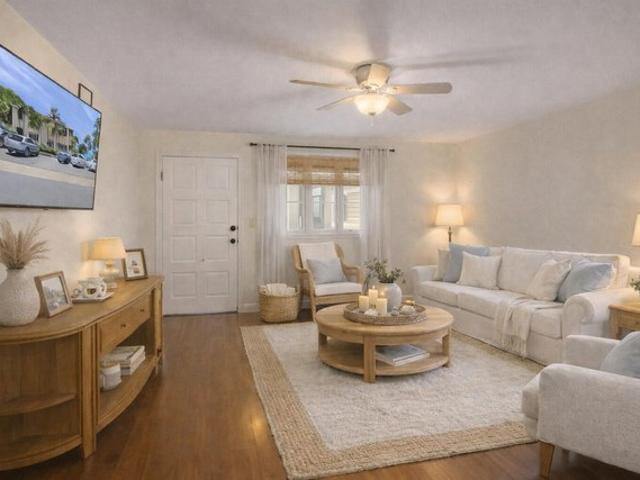 1231 SE 1st St Apt 5, Fort Lauderdale, FL 33301