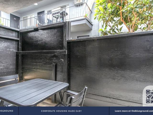 1231 South Bundy Drive 1 Bedroom Apartment for Rent at 1231 S Bundy Dr #233, Los Angeles, CA 90025 West Los Angeles