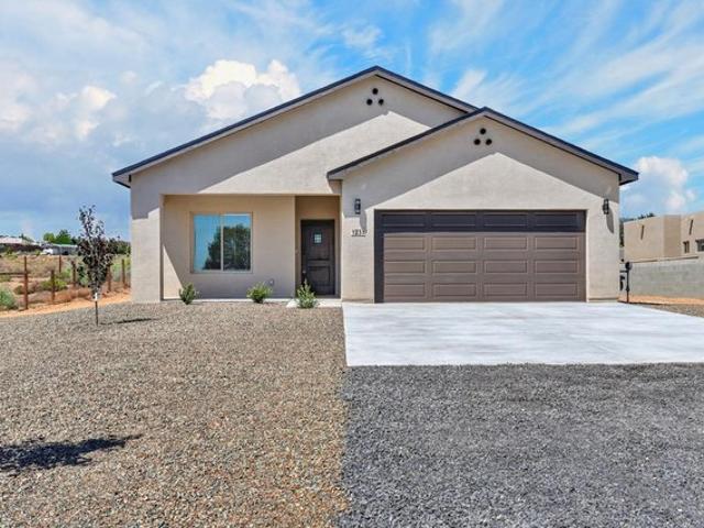 1231 15th St SE, Rio Rancho, NM 87124