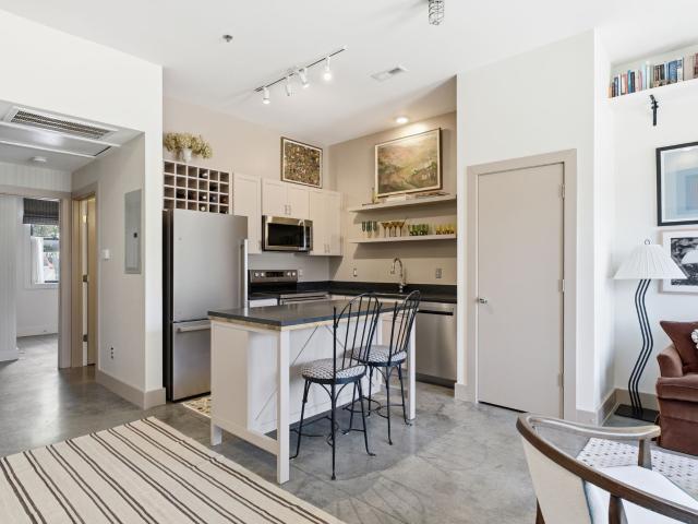 1231 4th Ave S