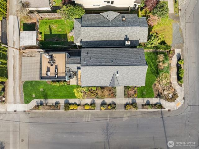 1231 4th Street W