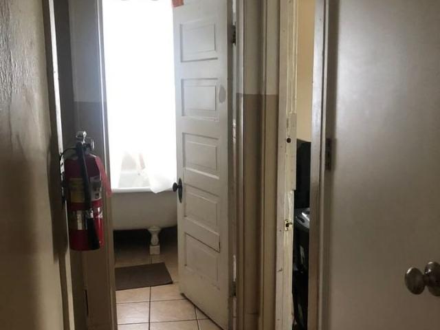 1231 8TH 6 Bedroom Apartment for Rent at 1231 8th St Se, Minneapolis, MN 55414 Dinkytown