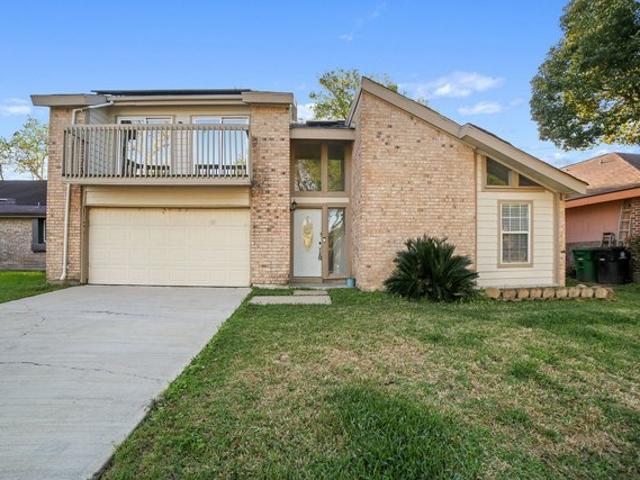 12323 Split Rail Ln, Houston, TX 77071