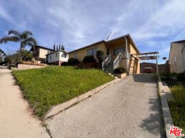 12320 Stanwood Dr, Los Angeles, CA 90066 | MLS #26646 | Compass