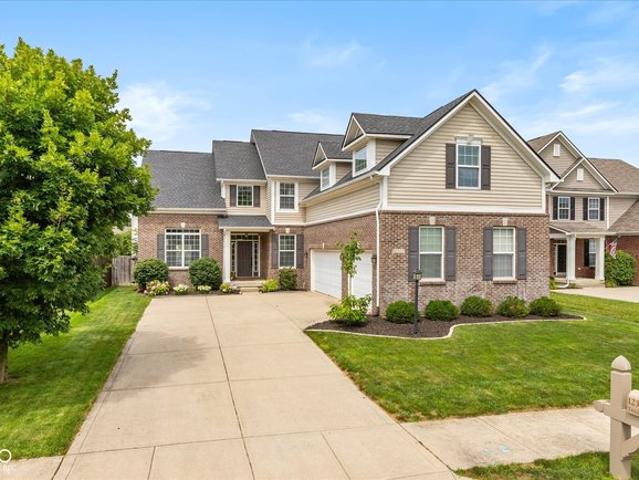 12322 Twyckenham Dr, Fishers, IN 46037