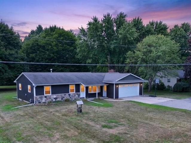 12327 N Jennings Rd, Vienna Township, MI 48420