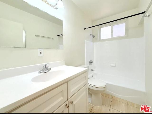 12325 Riverside Dr, Valley Village, CA 91607 | MLS #26665