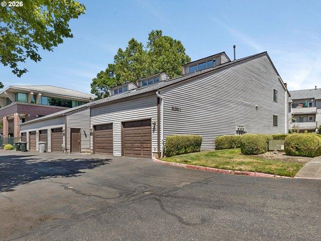 12325 SE 104th Ct, Happy Valley, OR 97086