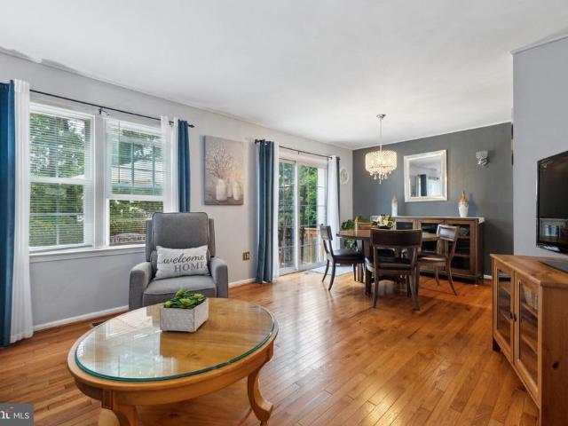 12328 Woodlawn Court