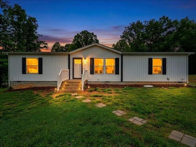 12328 Hardy Rd, Hardy, VA 24101