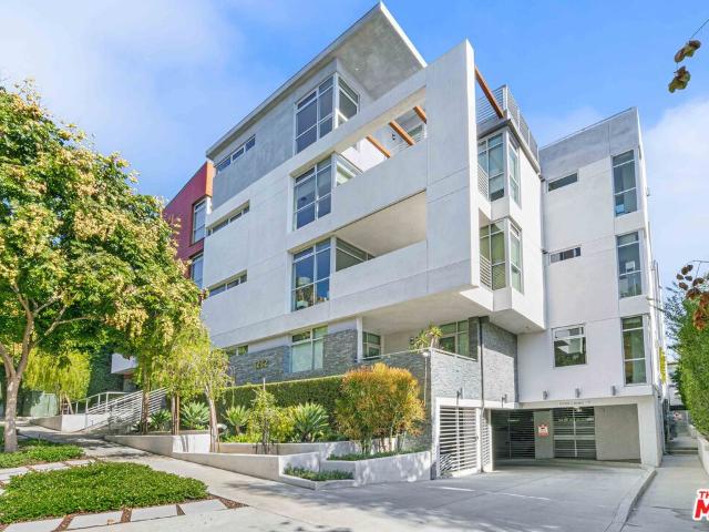 1232 N Kings Rd, Unit 105, West Hollywood, CA 90069 | Compass