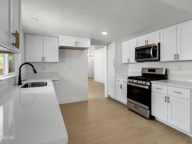1232 N Rockdale Dr, Sparks, NV 89434
