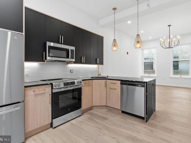 1232 Chancellor Street # 2B