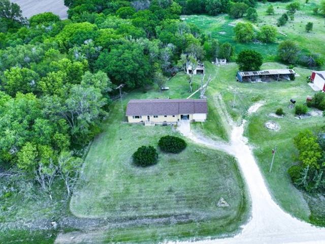 1232 County 362 Dr, Portis, KS 67474