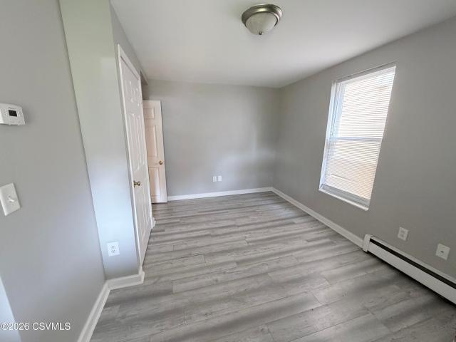 1232 FERRY Street 101 #
