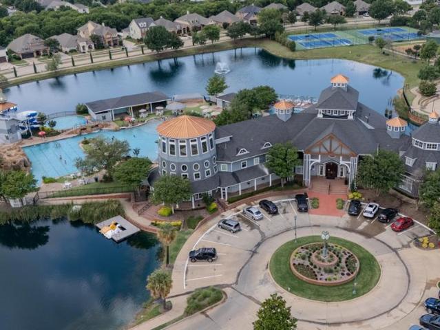 1232 Hayden Lane
