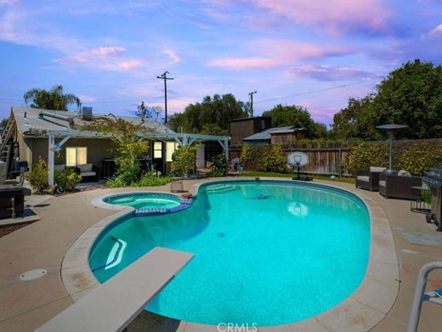 1232 Jasper Ave, Mentone, CA 92359