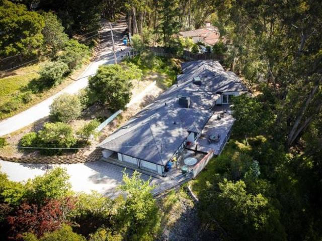 1232 Kenilworth Rd, Hillsborough, CA 94010