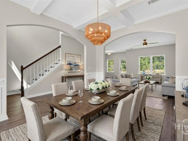 1232 Peacock Trail