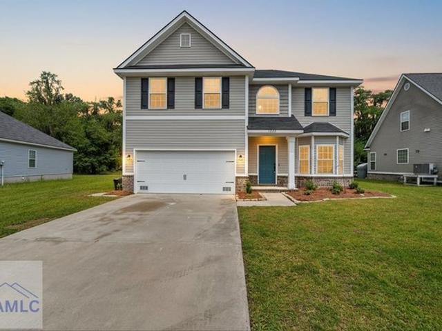 1232 Peacock Trl, Hinesville, GA 31313