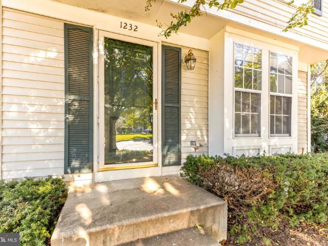 1232 Quaker Ridge Drive