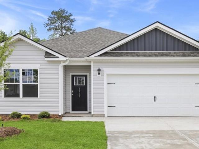 1232 Saginaw Ct, Woodruff, SC 29388