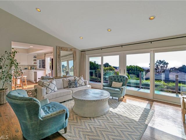 1232 Vía Coronel, Palos Verdes Estates, CA 90274 | MLS #PV26043 | Compass