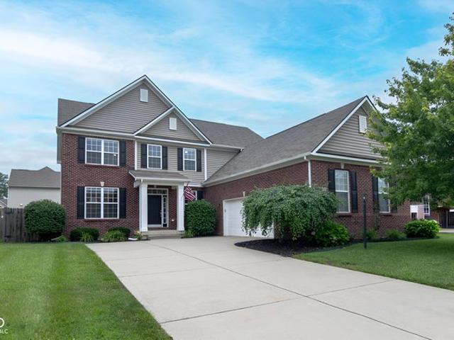 12330 Twyckenham Dr, Fishers, IN 46037