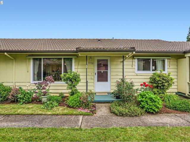 12330 SE Main St, Portland, OR 97233