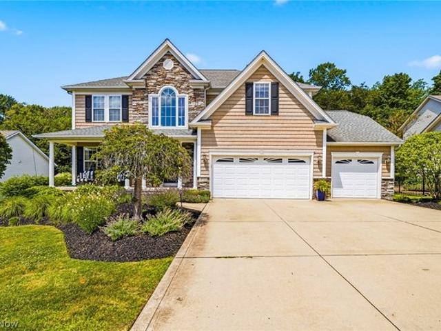 12335 Summerwood Dr, Concord Township, OH 44077