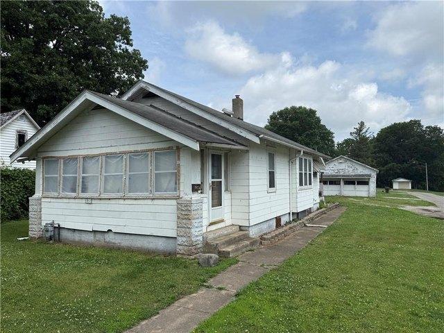 1233 Marion St, Danville, IL 61832