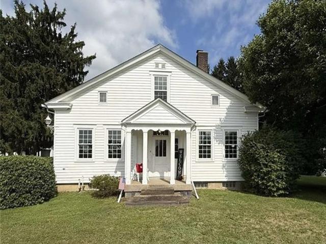 1233 Mount Jackson Rd, New Castle, PA 16102