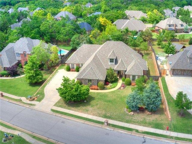 1233 Autumn Creek Dr, Edmond, OK 73003