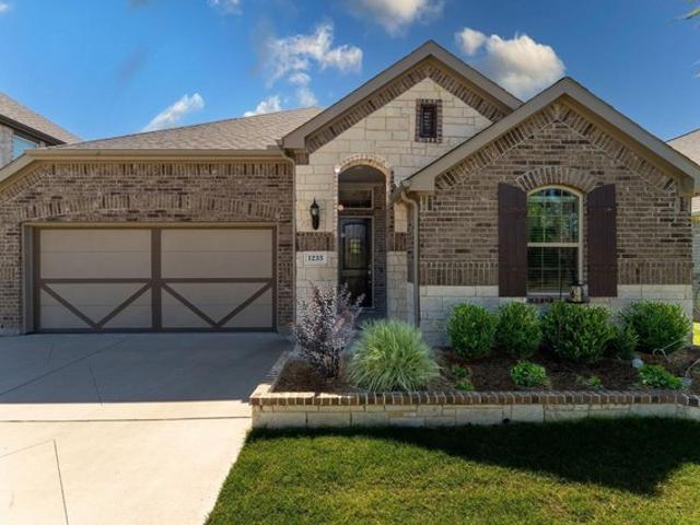 1233 Agape Dr, Haslet, TX 76052