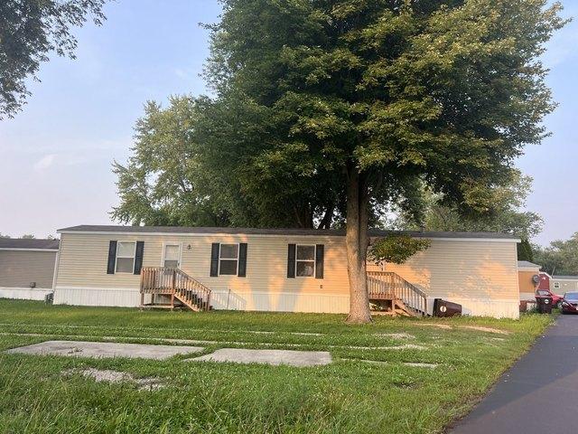 1233 Cypress Ln, Rantoul, IL 61866