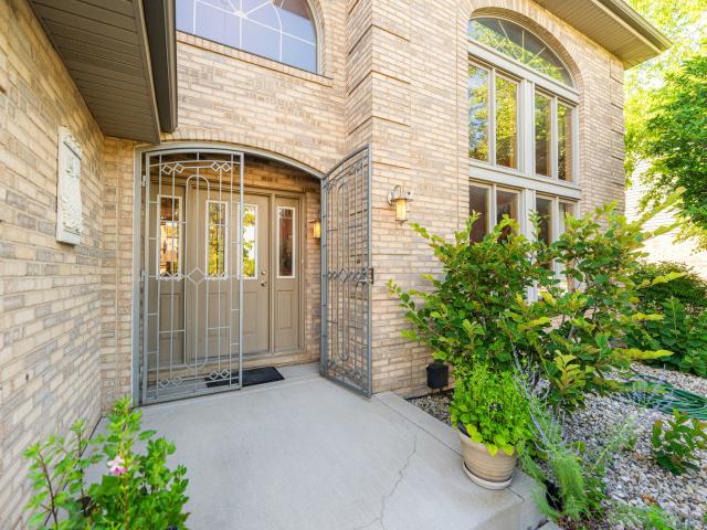 1233 Covington Drive
